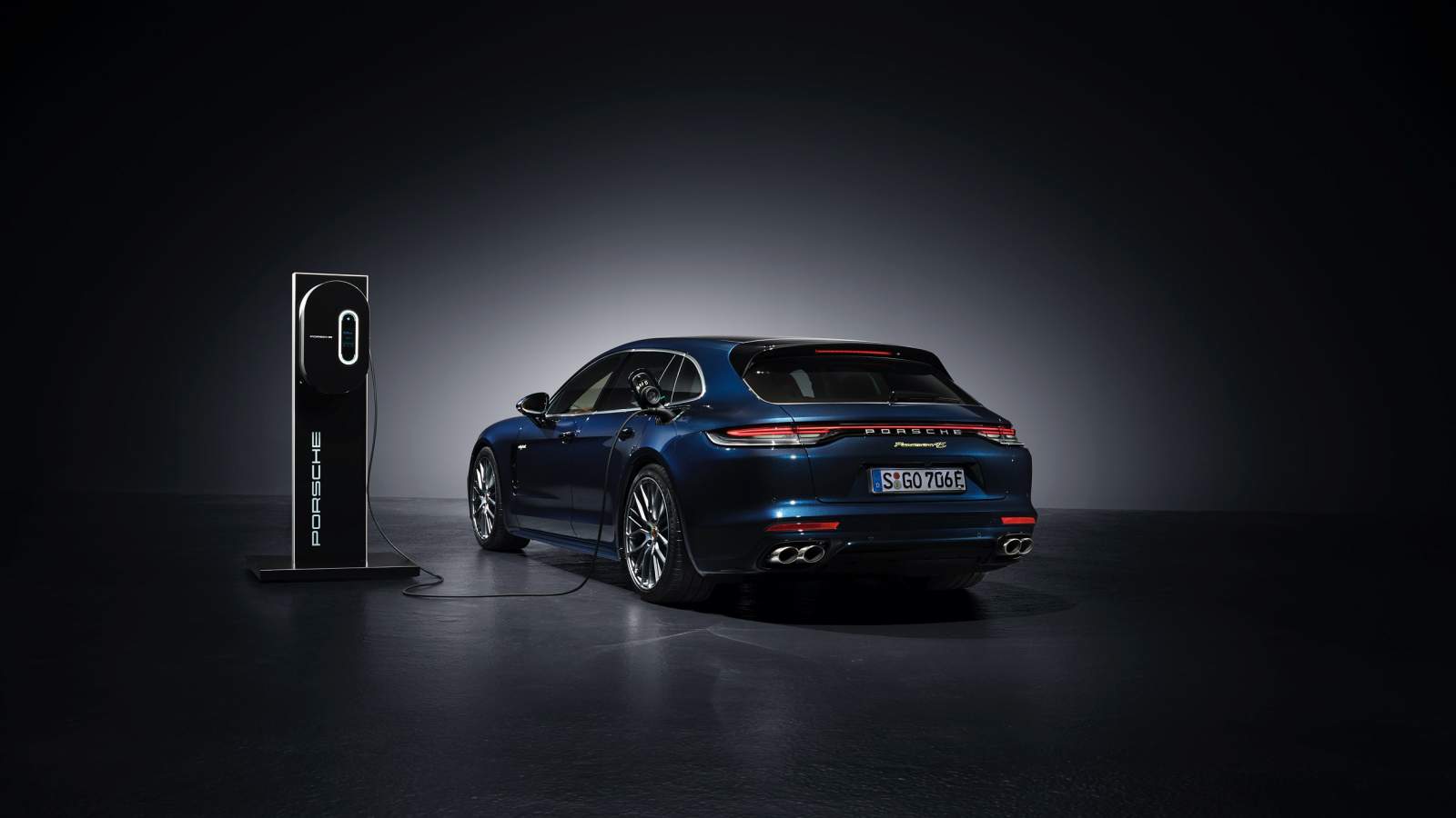 Porsche Panamera 4S E-Hybrid joins the PHEV range