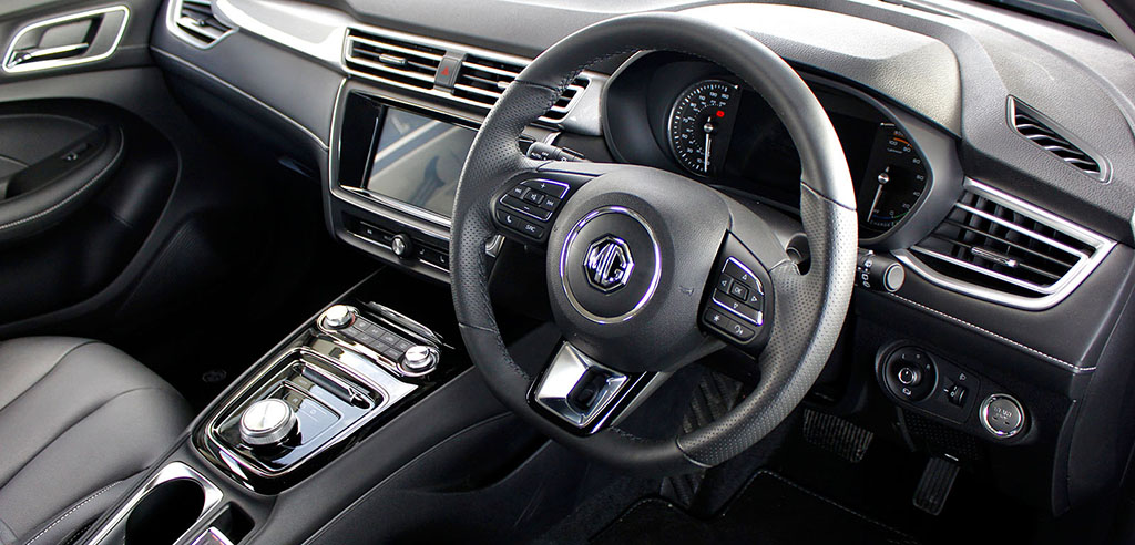 MG5 EV gets long range version