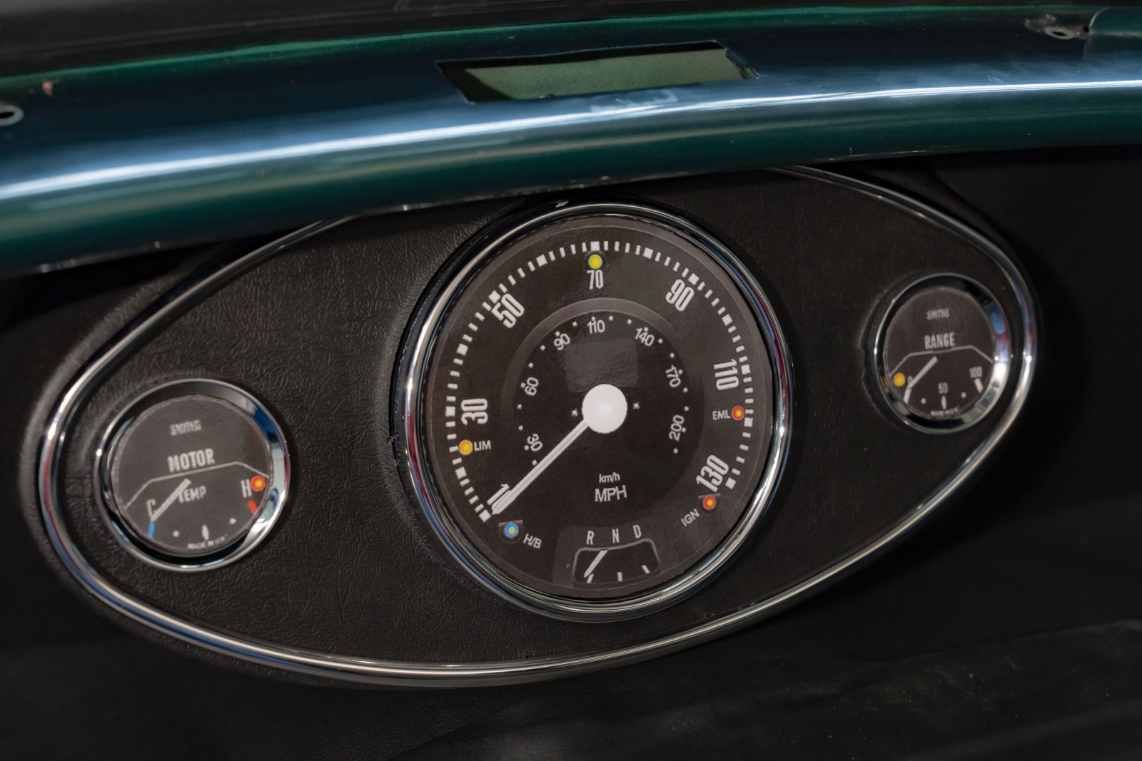 MINI now offering factory EV conversions of classic Mini