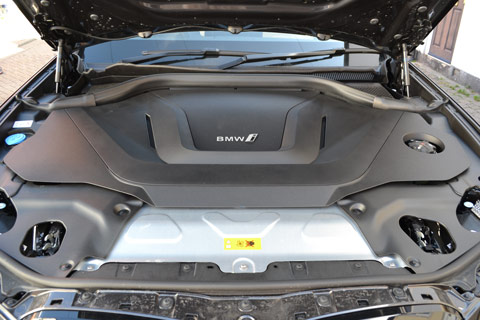 BMW iX3 M Sport Pro Review