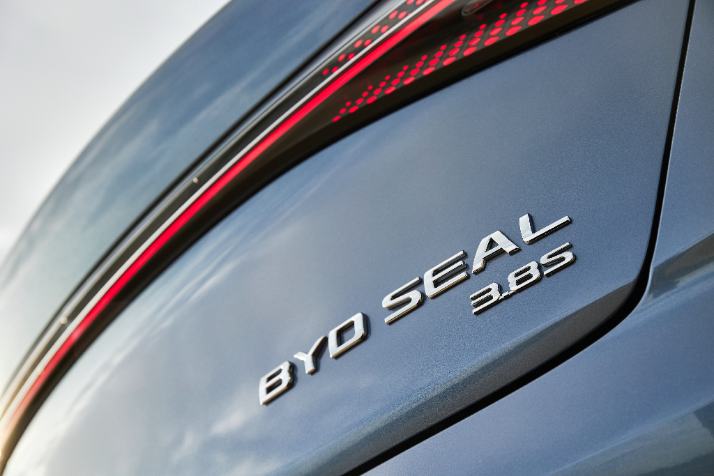 BYD Seal review