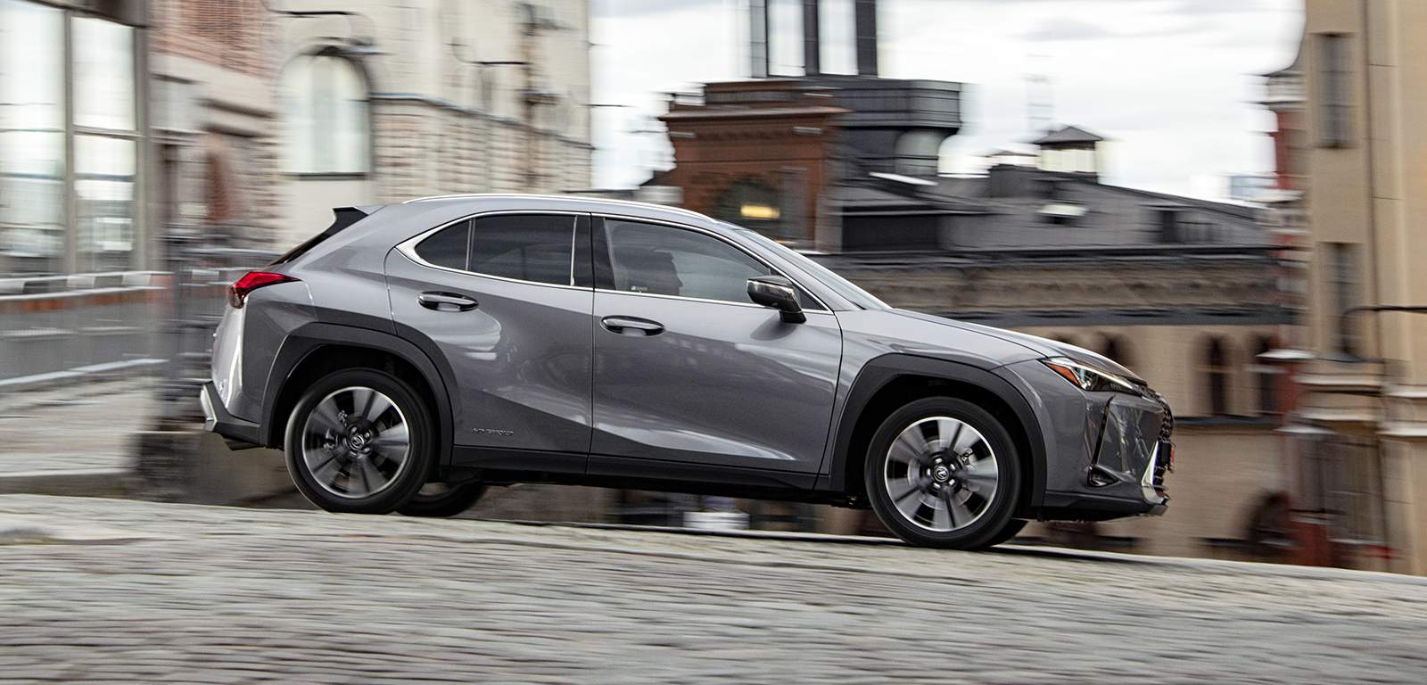 2019 Lexus UX 250h review