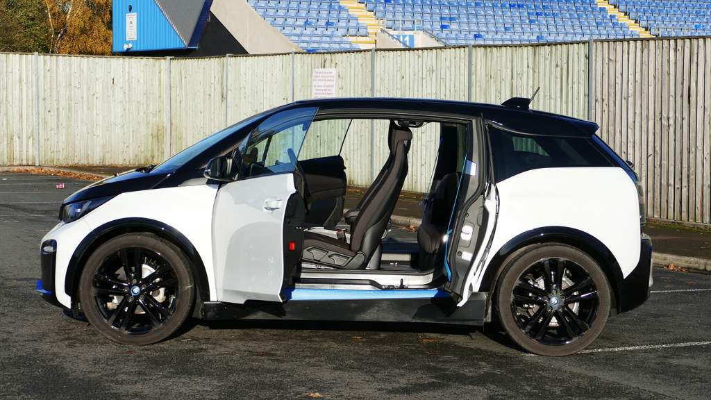 Tesla Model 3 and BMW i3: long term test review