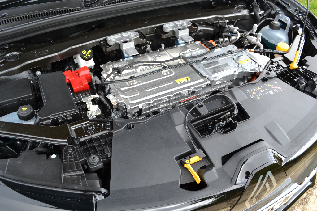 Mégane E-TECH Electric review